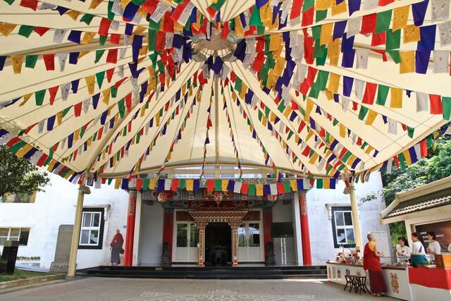 Ga Ma Ga Ju SiKarma Kagyu Temple(噶瑪噶居寺) | Tainan Travel